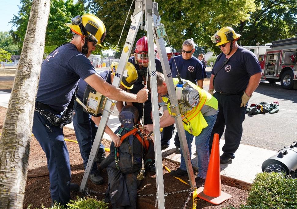 NETL-Albany Teams Up with Firefighters To Practice Confined-Space ...