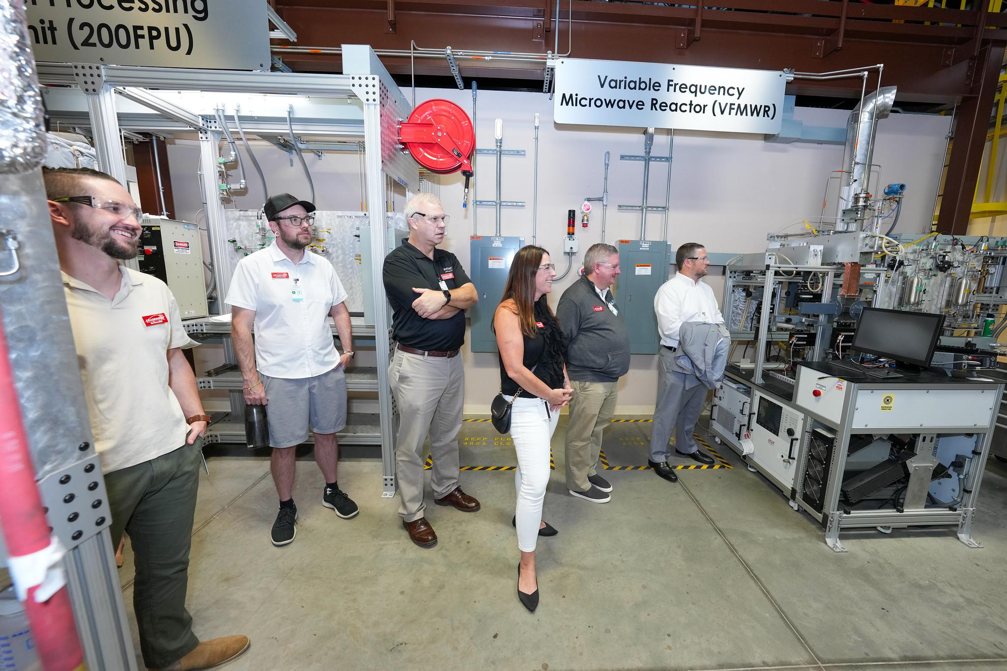 Leadership West Virginia Visits NETL-Morgantown | netl.doe.gov